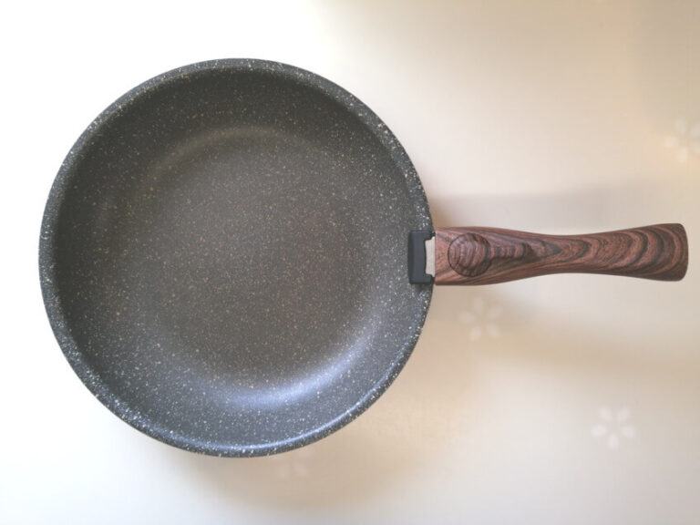 【耐久期間】ニトリTORERUの取っ手をTORERU2に買い替えた話【使用感】 | 風前の灯日